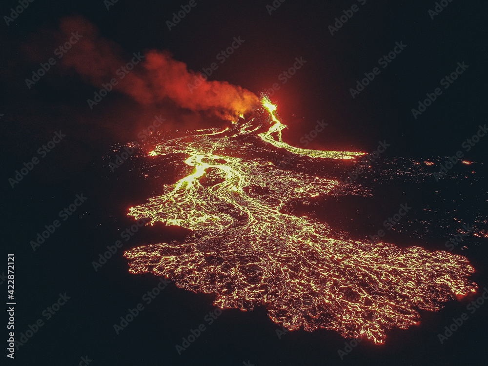 Drone footage of the ongoing volcanic eruption in Iceland - shot on the ...