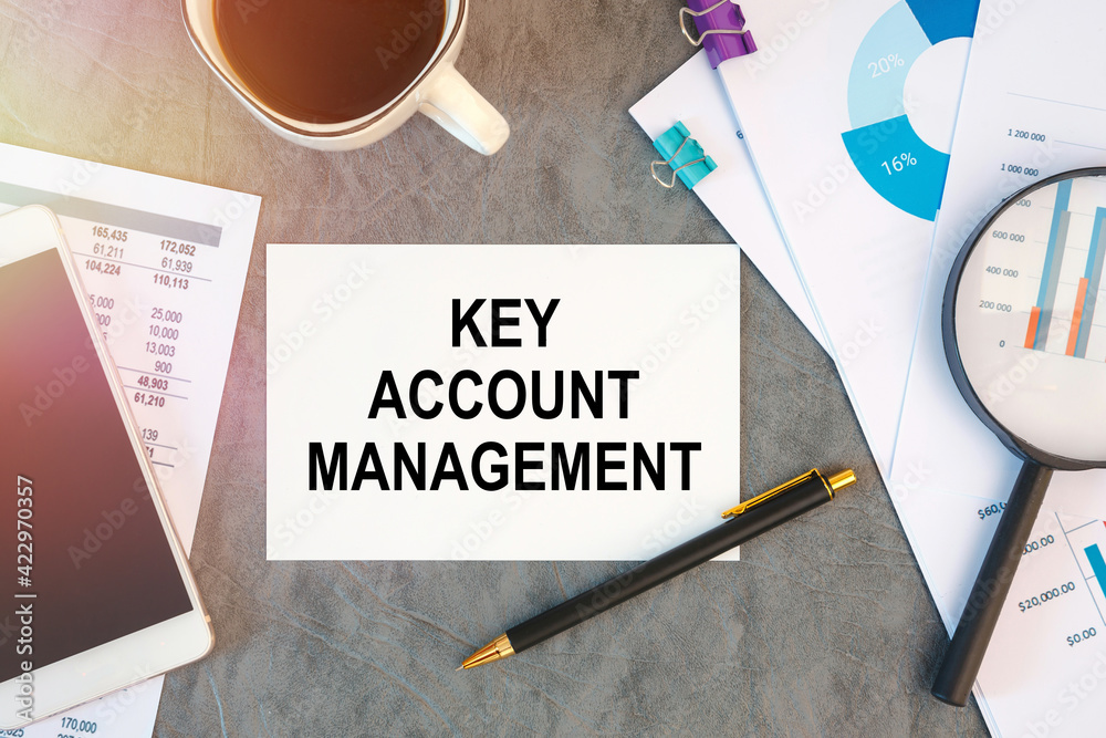 Foto de KEY ACCOUNT MANAGEMENT is written in a document on the office ...