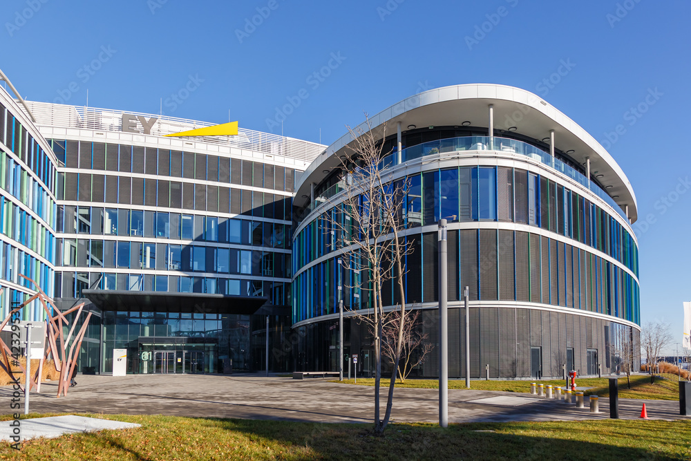 Ernst & Young EY headquarter HQ Skyloop building at Stuttgart airport ...