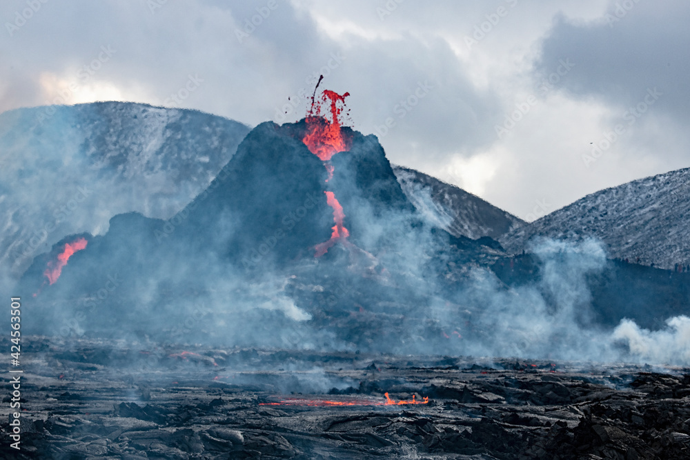 Reykjanes Peninsula, Iceland - March 23rd 2021: Volcanic eruption ...