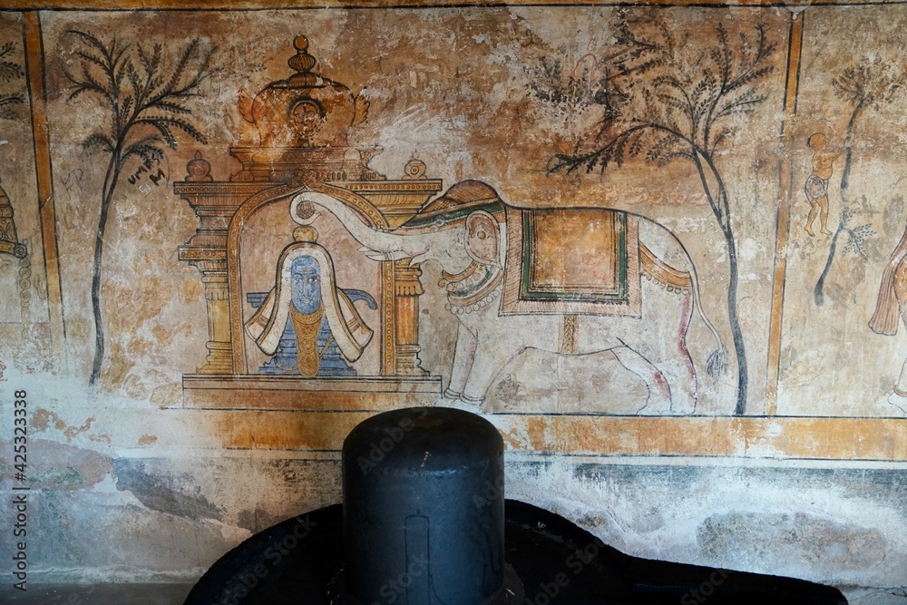 Lord shiva linga statue with unique Thanjavur paintings in historical ...