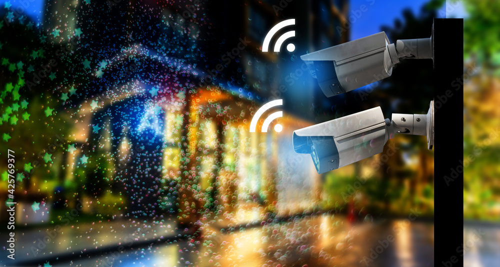 Cctv camera system on pillar wifi technologyMulti-angle CCTV on pillar ...