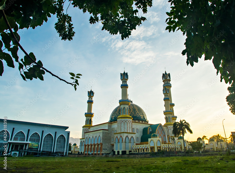 Habbul Wathan Mosque, Islmic Centre of West Nusa Tenggara, Mataram ...
