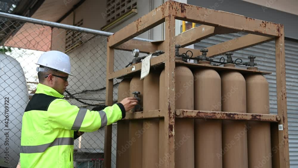 Engineer checks the safety of the gas tank,Inspection and maintenance ...