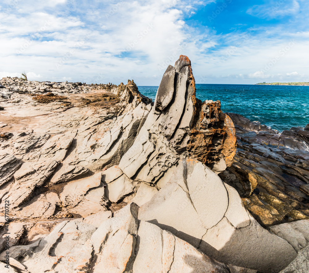 The Dragons Teeth on Makaluapuna Point,Kapalua, Maui, Hawaii, USA Stock ...