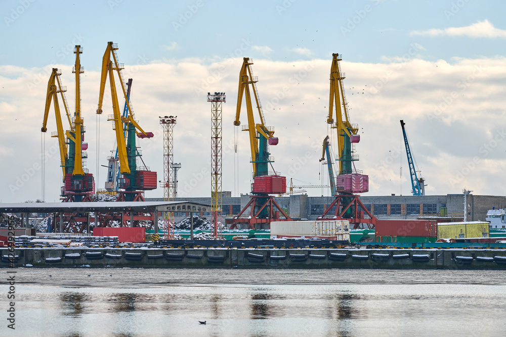 Harbor cranes, container ship terminal, cargo container yard Stock ...