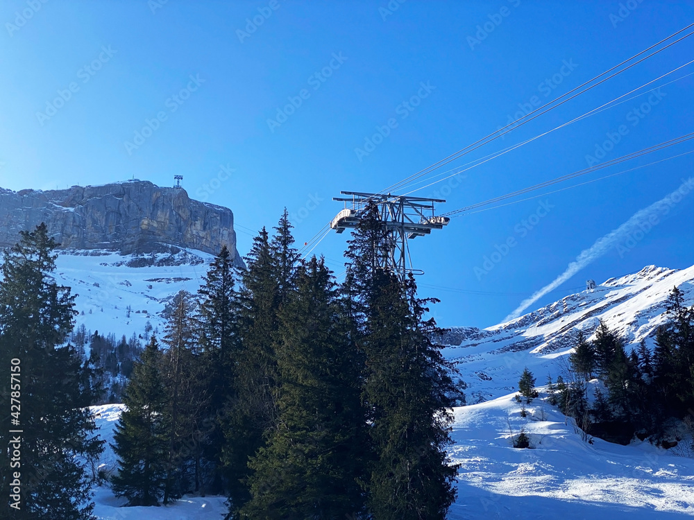 The mountain cable car Col du Pillon - Cabane - Scex Rouge (Glacier ...