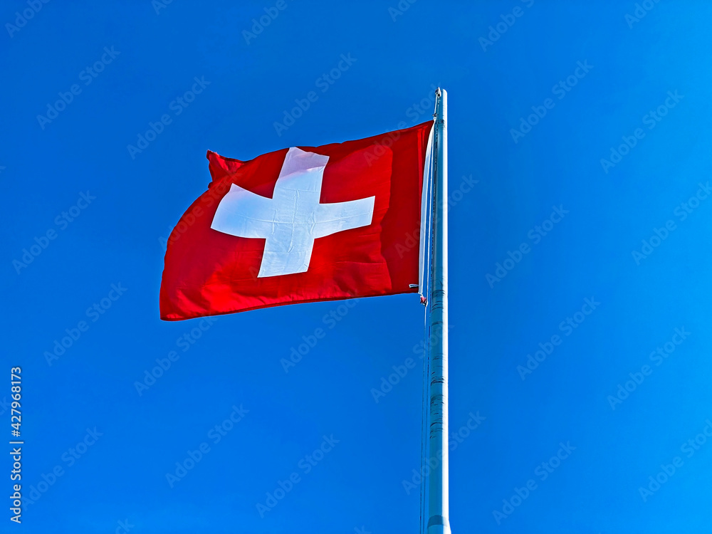 National flag of the Swiss Confederation (Flag of Switzerland ...