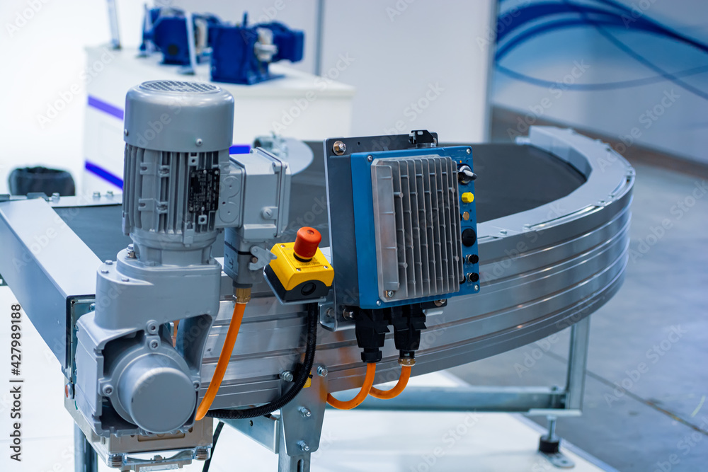 Control panel and motor Control Panel Curve Belt Conveyor with a ...