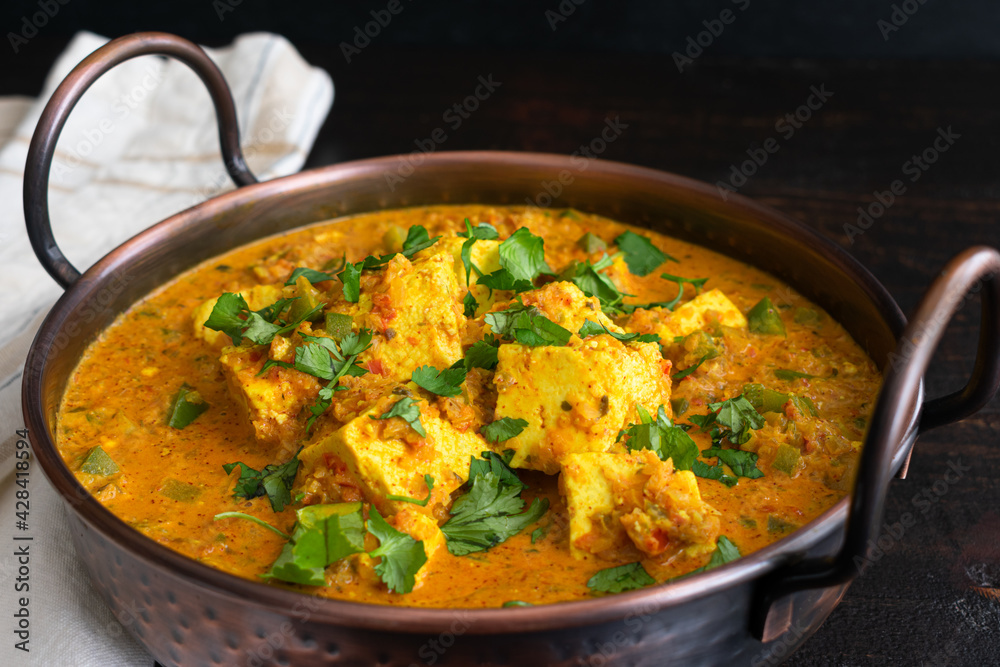 Kadai Paneer Gravy in a Balti Dish: A traditional vegetarian Indian ...