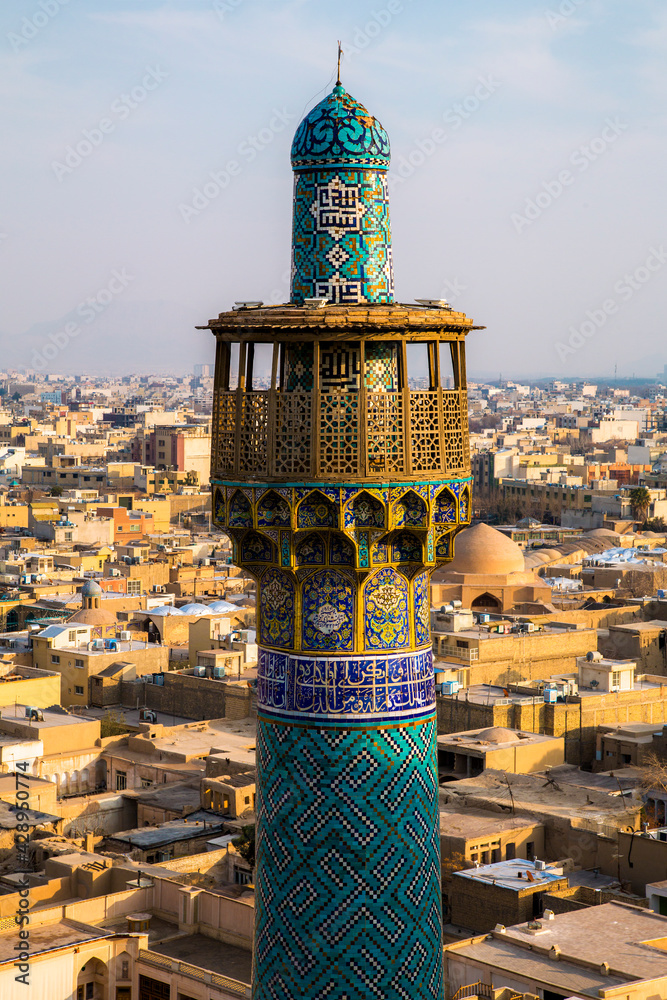 Minaret of Shah Mosque in Naghse Jahan Suare in Isfahan, Iran Stock ...
