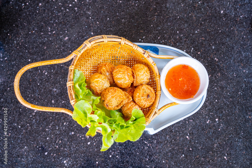 Deep Fried Chicken Roll,Hoi Jo or deep fried crab meat roll is Thai ...