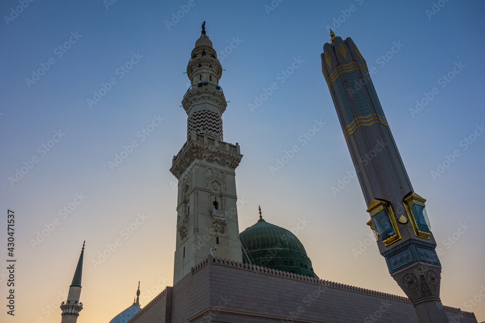Foto de The Green Dome is a built above the tomb of the Islamic prophet ...
