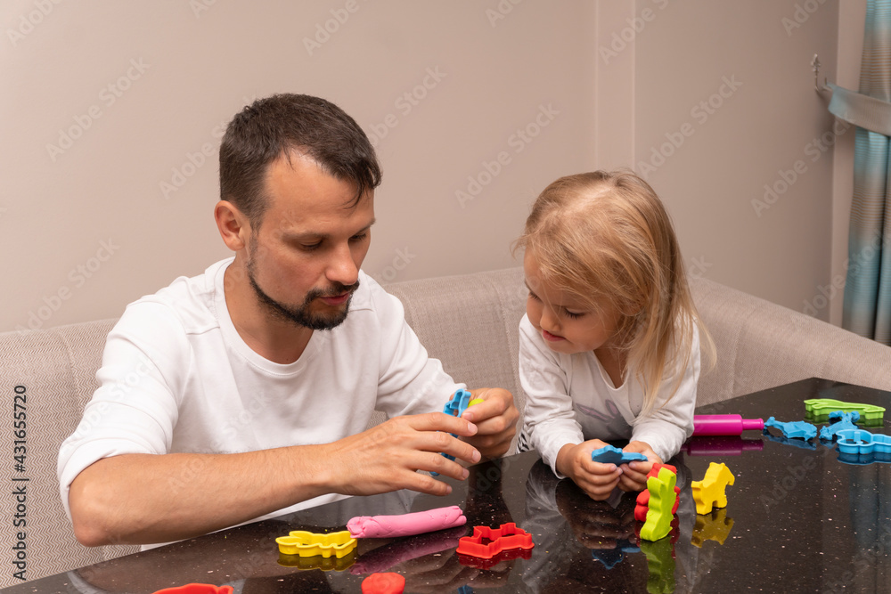 Dad learns daughter how to make animals from playdough, early children ...