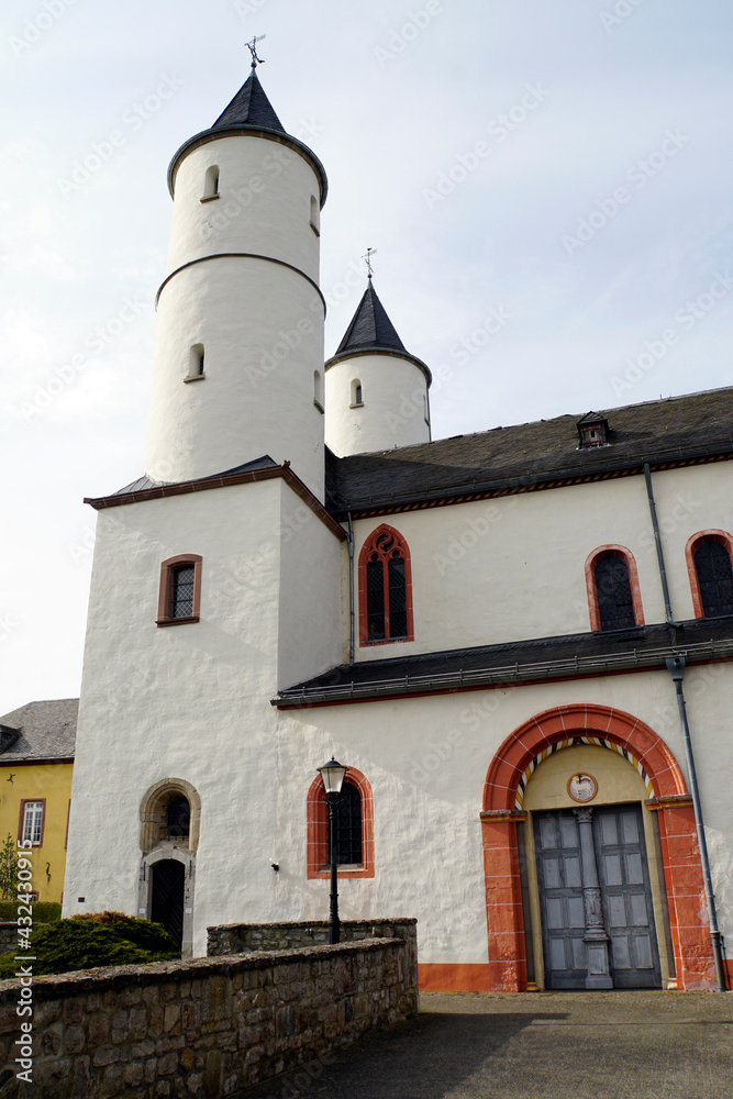 Kloster Steinfeld, ehemalige Prämonstratenserabtei - Steinfeld ...
