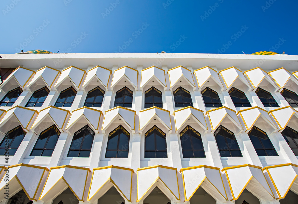 Darussalam Mosque, The great Mosque of Palangka Raya, the biggest ...