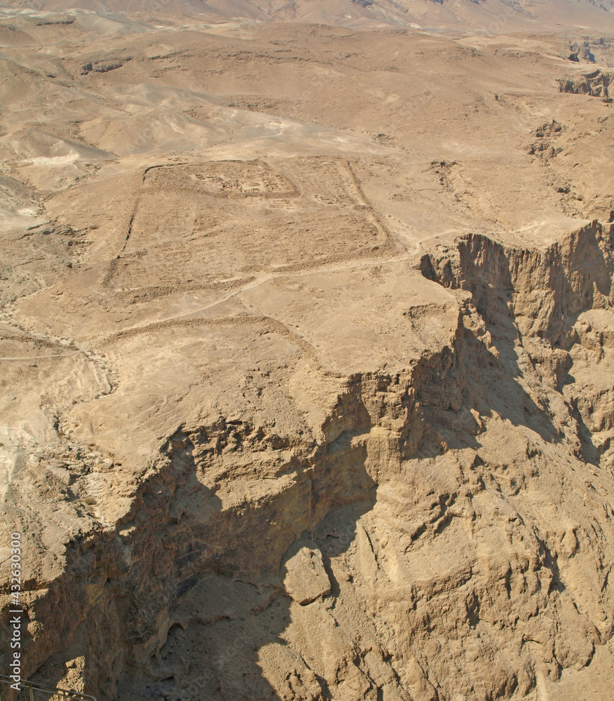 Foto de The remains of the Roman Siege Camp at Masada. King Herod's ...