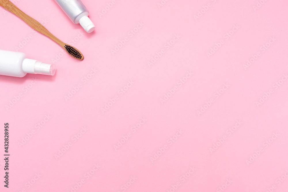 Eco and hygiene. A bamboo toothbrush, mouth freshener and toothpaste ...