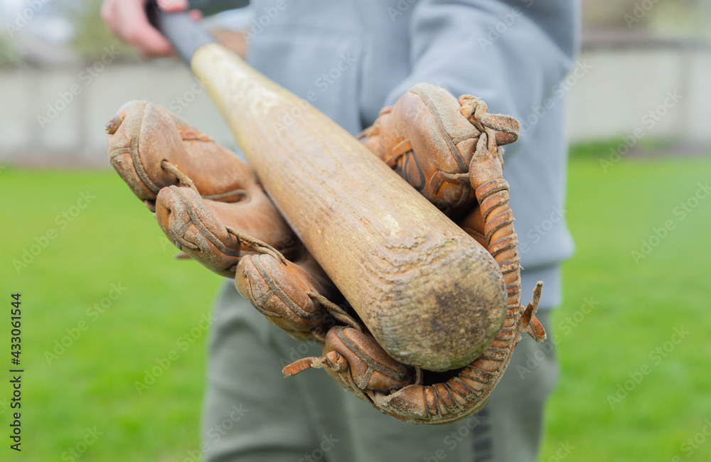 Baseball guy holding a bat behind his back. Baseball. Bandit. The ...
