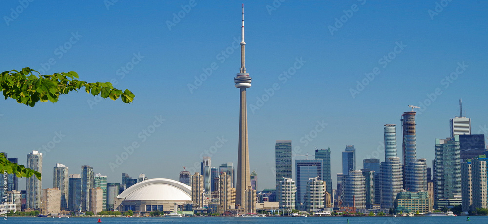 Breathtaking panoramic skyline cityscape scenery of downtown Toronto ...