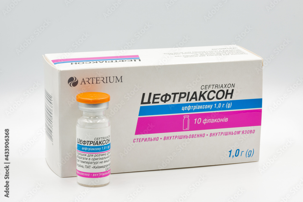 Dry powder antibiotic ceftriaxone in flask for injection closeup. Stock ...
