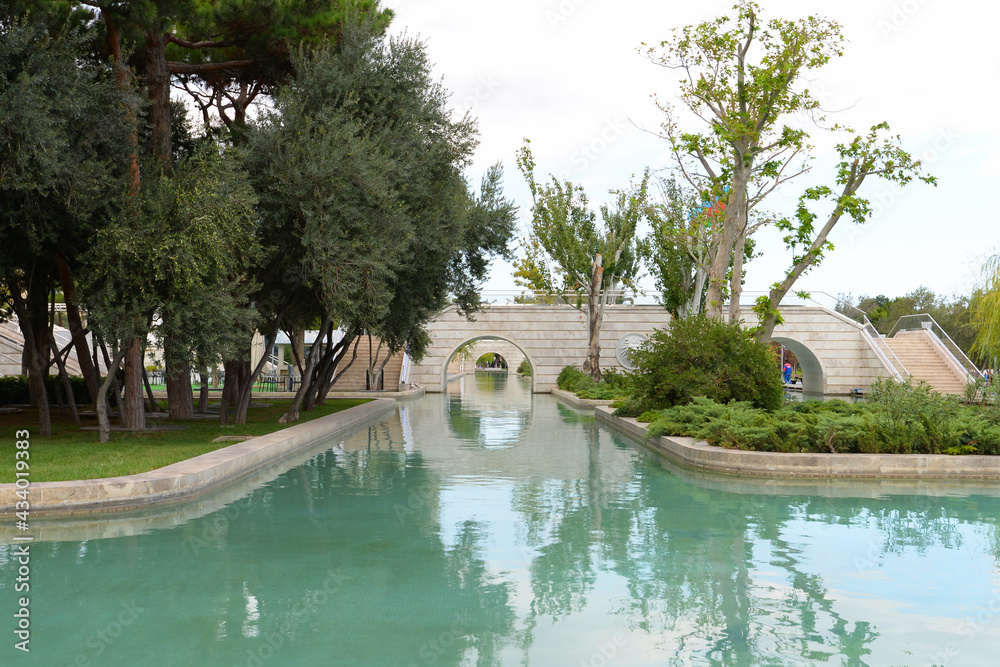 Mini-Venice water canal without boats and gondolas in Baku, Azerbaijan ...