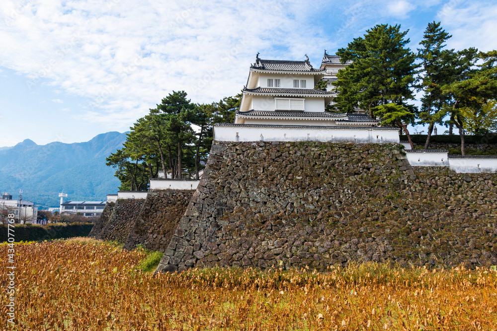 Shimabara Castle, also known as Moritake Castle and Takaki Castle, is a ...
