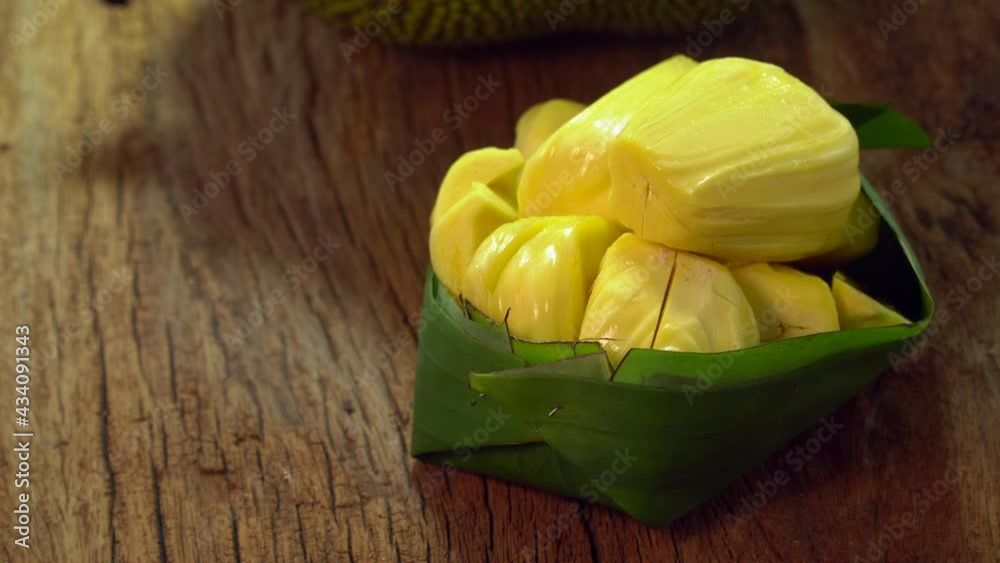 Jackfruit is delicious tropical fruits, Jackfruit is an exotic fruit ...