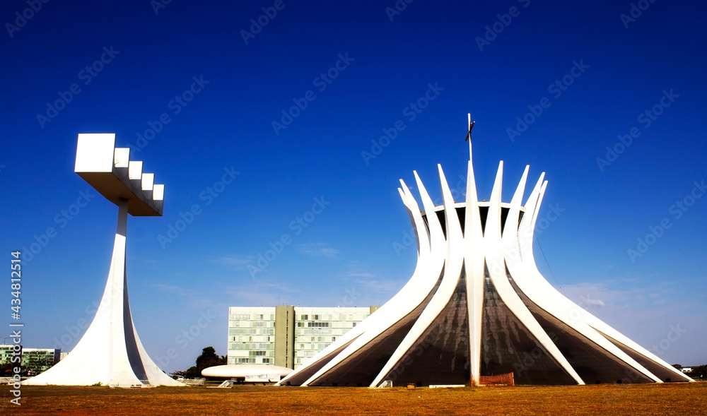 Foto de Brasilia, DF, Brazil - August 22, 2020: The Cathedral of ...
