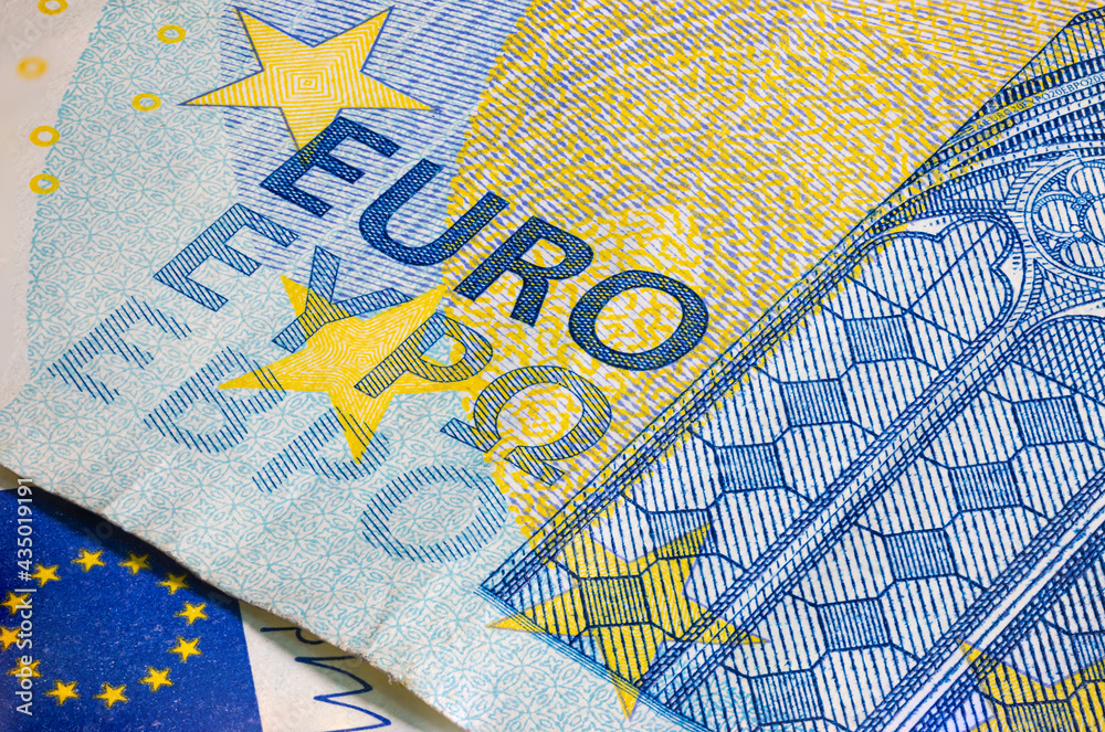 Foto de Macro photography of the intaglio print on a twenty euro ...