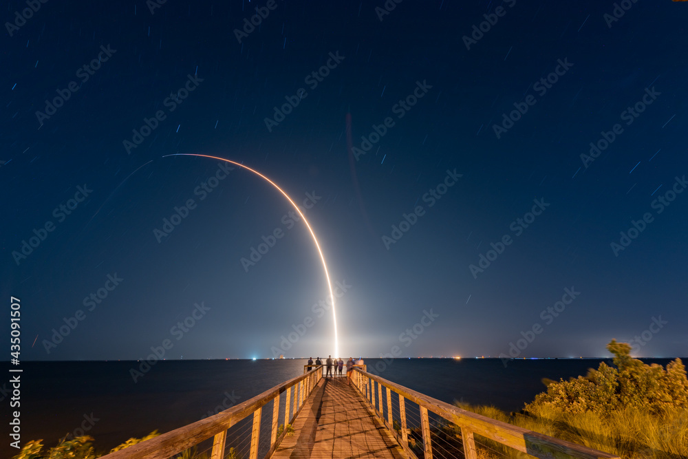 Photo & Art Print SpaceX Starlink L-27, Brandon