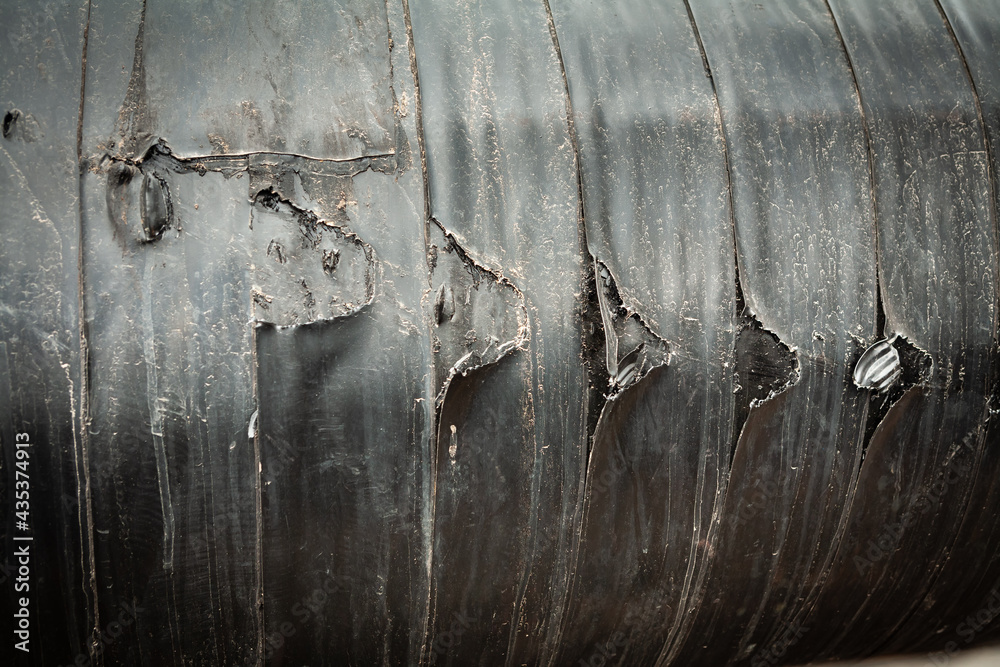 Mechanical damage to the insulating coating of a new pipeline during ...