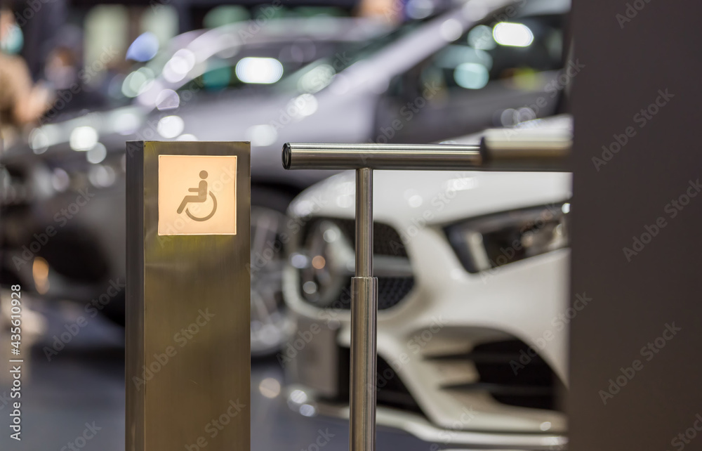 Foto de Lighting sign Disabled way. Lighting signboard of handicap ...