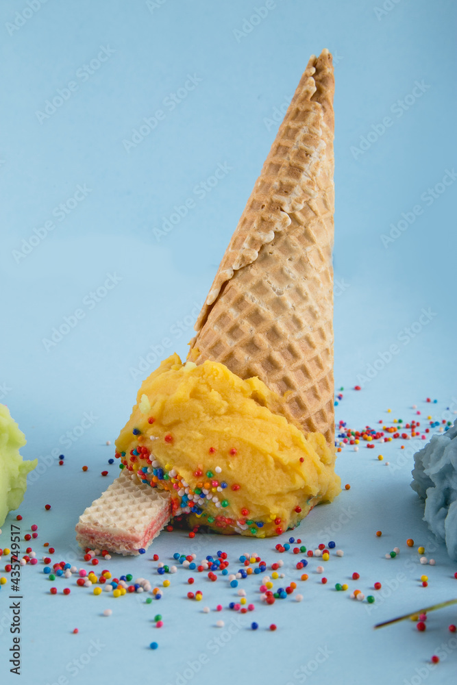 Helados divertidos Stock Photo | Adobe Stock