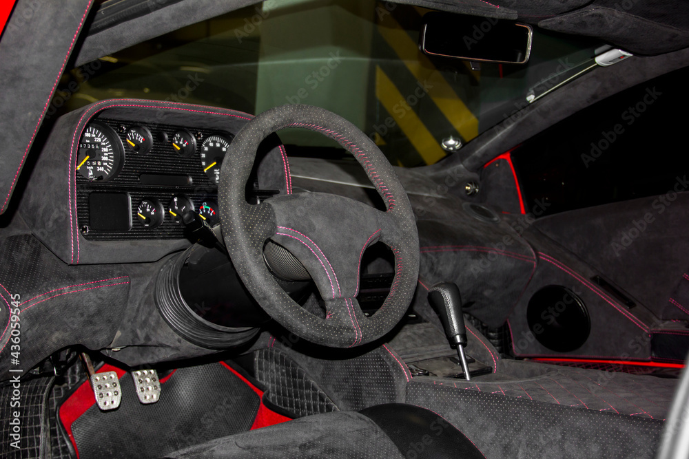 Foto de Kiev, Ukraine - May 22, 2021: Lamborghini Diablo Koenig. View ...