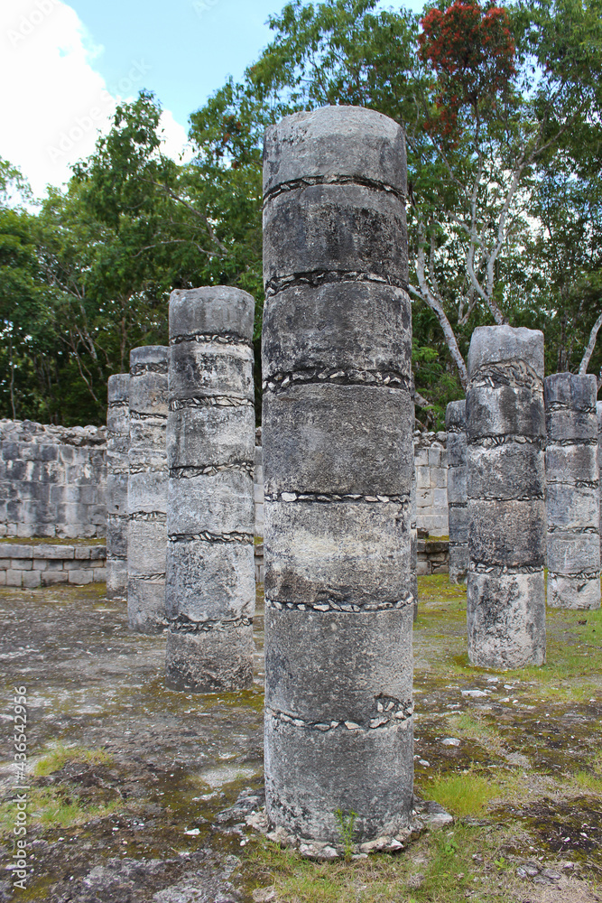 Columns in Temple of the Warriors (Templo de los Guerreros) on the ...