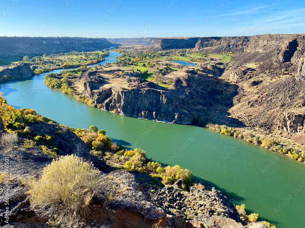 Beautiful Lakes, Streams, and Rivers of Yellowstone, Glacier, and Yuma ...