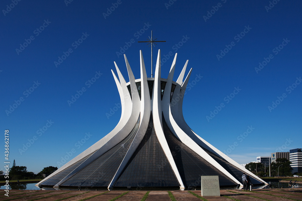 Foto de BRASILIA, BRAZIL- November 15, 2016: Government buildings ...