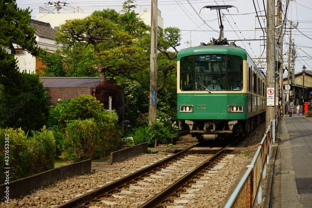 Enoshima Electric Railway, Enoden line in Kamakura - 鎌倉 江ノ電 Stock Photo ...