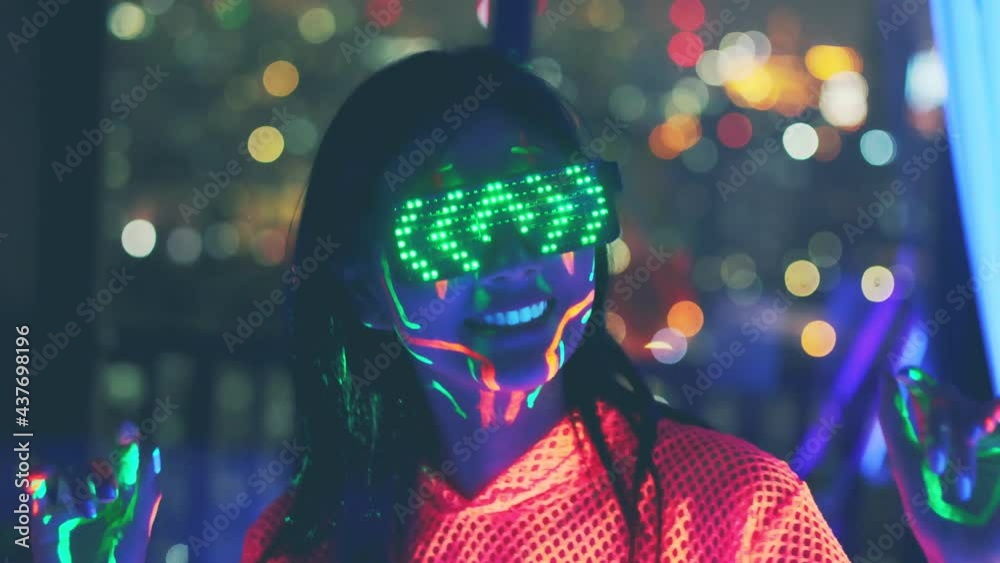 Neon asian woman dancing. Fashion model woman in neon light, portrait ...