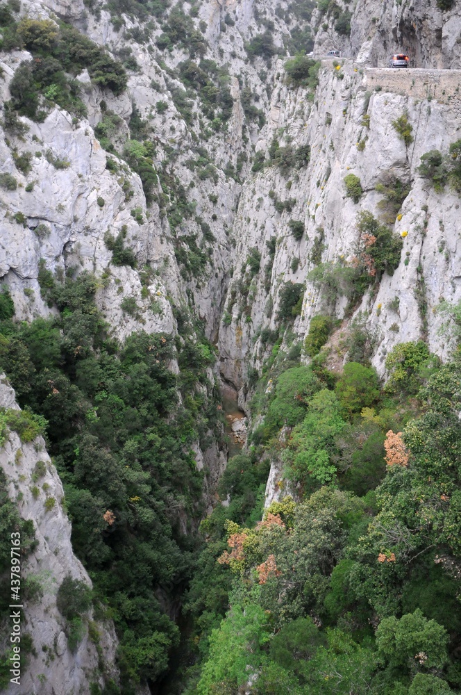 Les gorges de Galamus dans l'Aude en Pyrénées Orientales France Stock ...