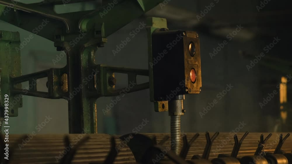 Vidéo Stock Old vintage button on off machine tool at factory. Slow ...