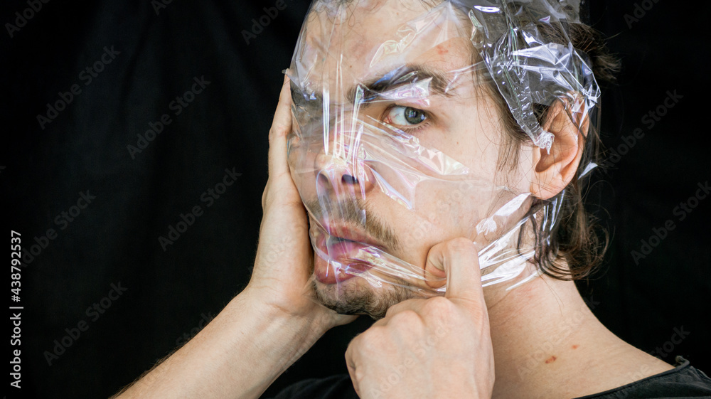 the movements he played with the mad man's face. eye with different ...