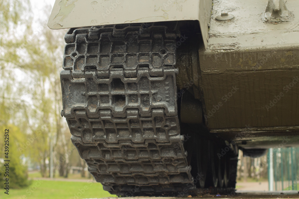 Foto de Tank tracks. Military equipment. A tank from the Second World ...