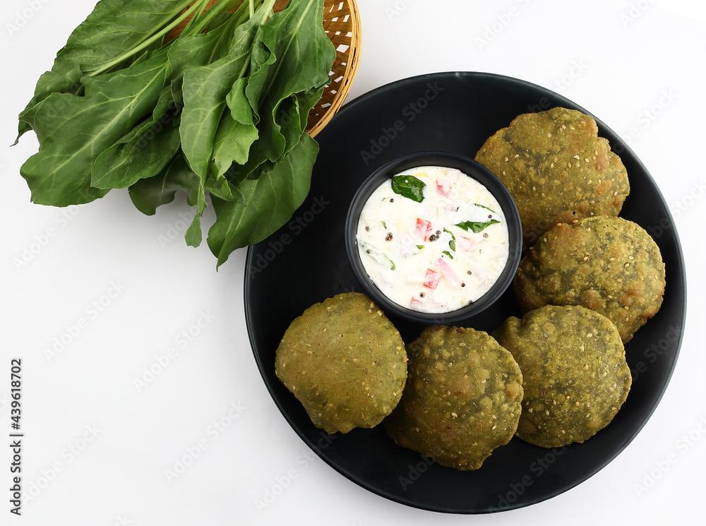 Palak , Spinach puri- Indian fried food,Palak poori, made from spinach ...