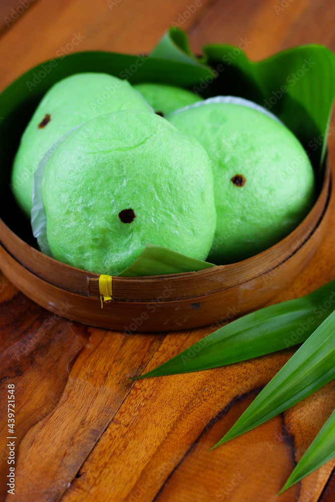 Asian steamed buns, In Indonesia called Bakpao or Bapao. Green Bakpao ...