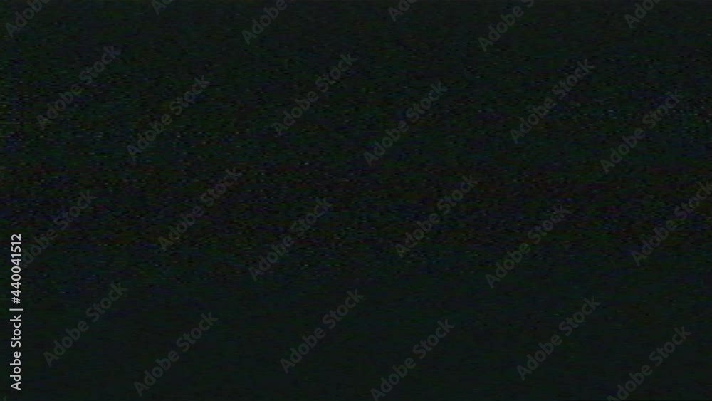 A capture of a VCR playing and pausing a VHS blank tape: the text Pause ...