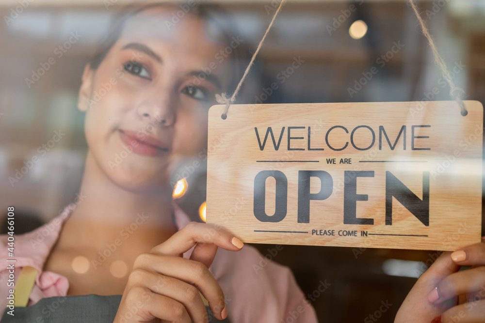 Smiling young asian business owner, employee retail,coffee shop woman ...