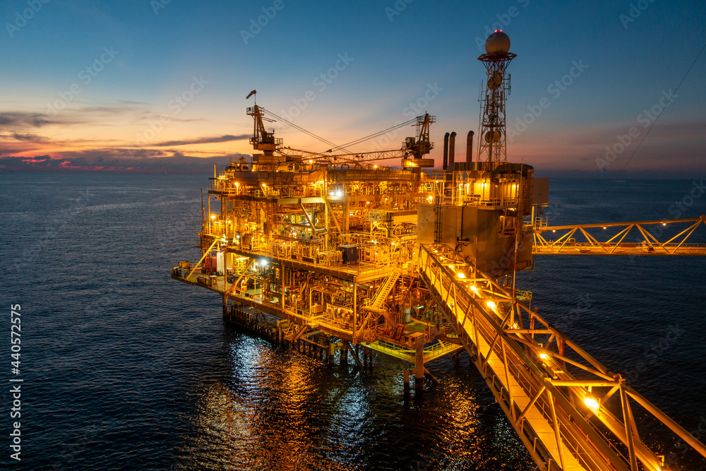 Offshore platform or Oil and Gas processing platform that produce ...
