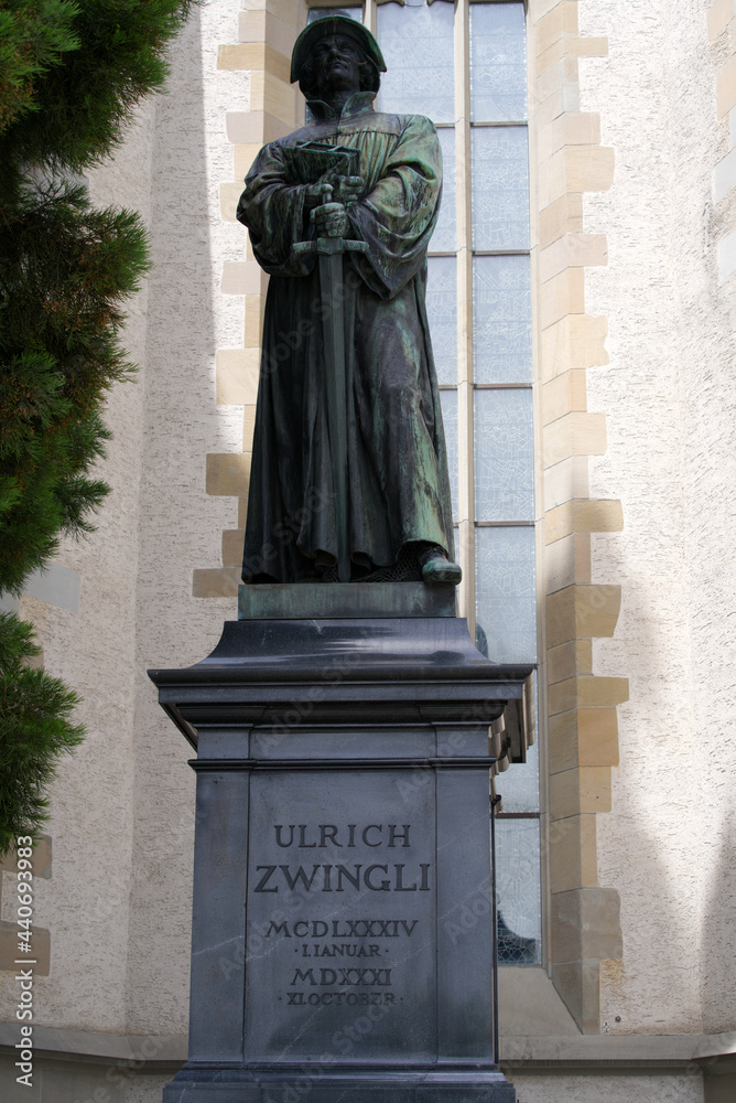 Ulrich Zwingli Statue